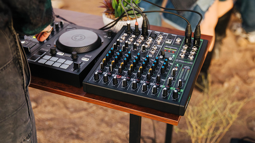 ProFX10 GO | Live Sound | Battery Powered | MACKIE