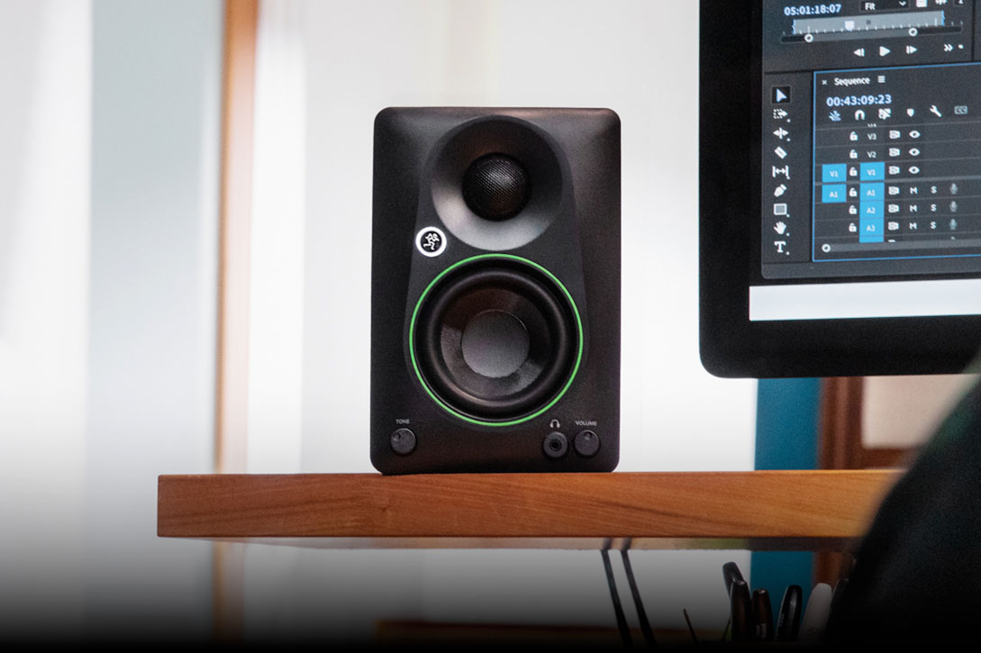 CR3.5 | CR Series (Gen 3) | Desktop Speakers / Home Audio | MACKIE